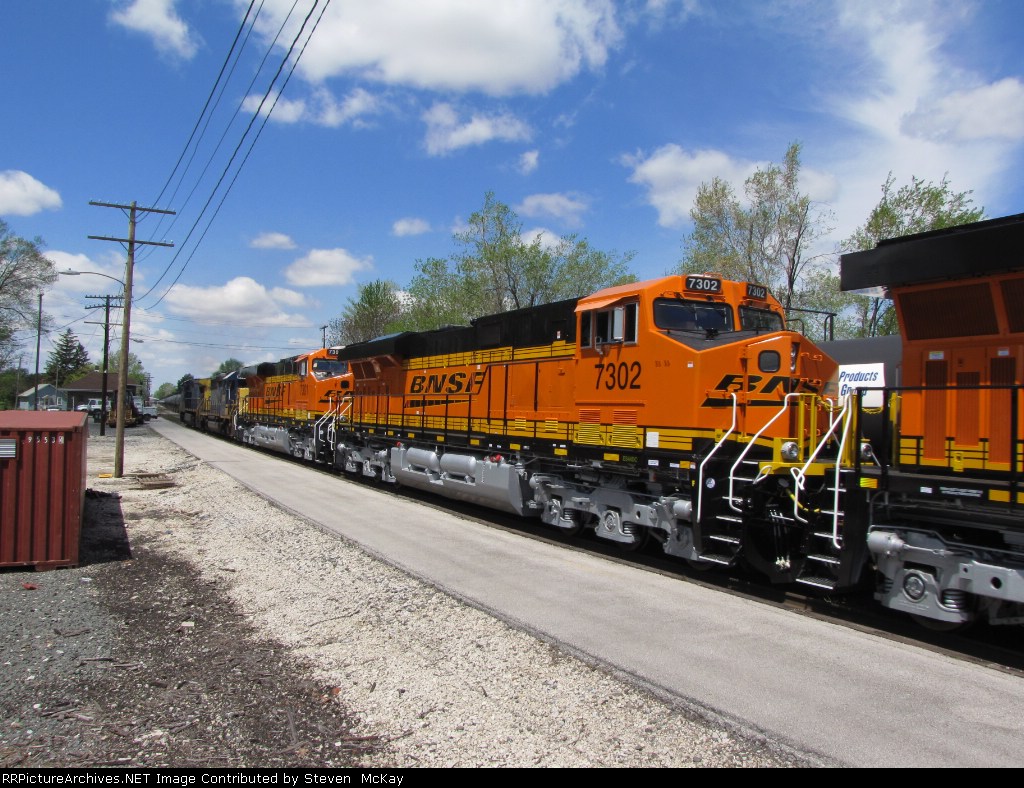 BNSF 7302